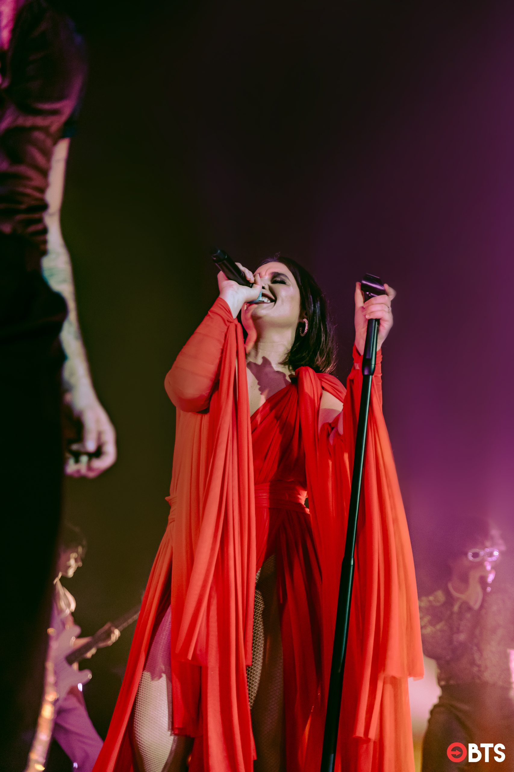 PHOTOS: Jessie Ware – New York, NY – 10/21 | Beyond The Stage Magazine