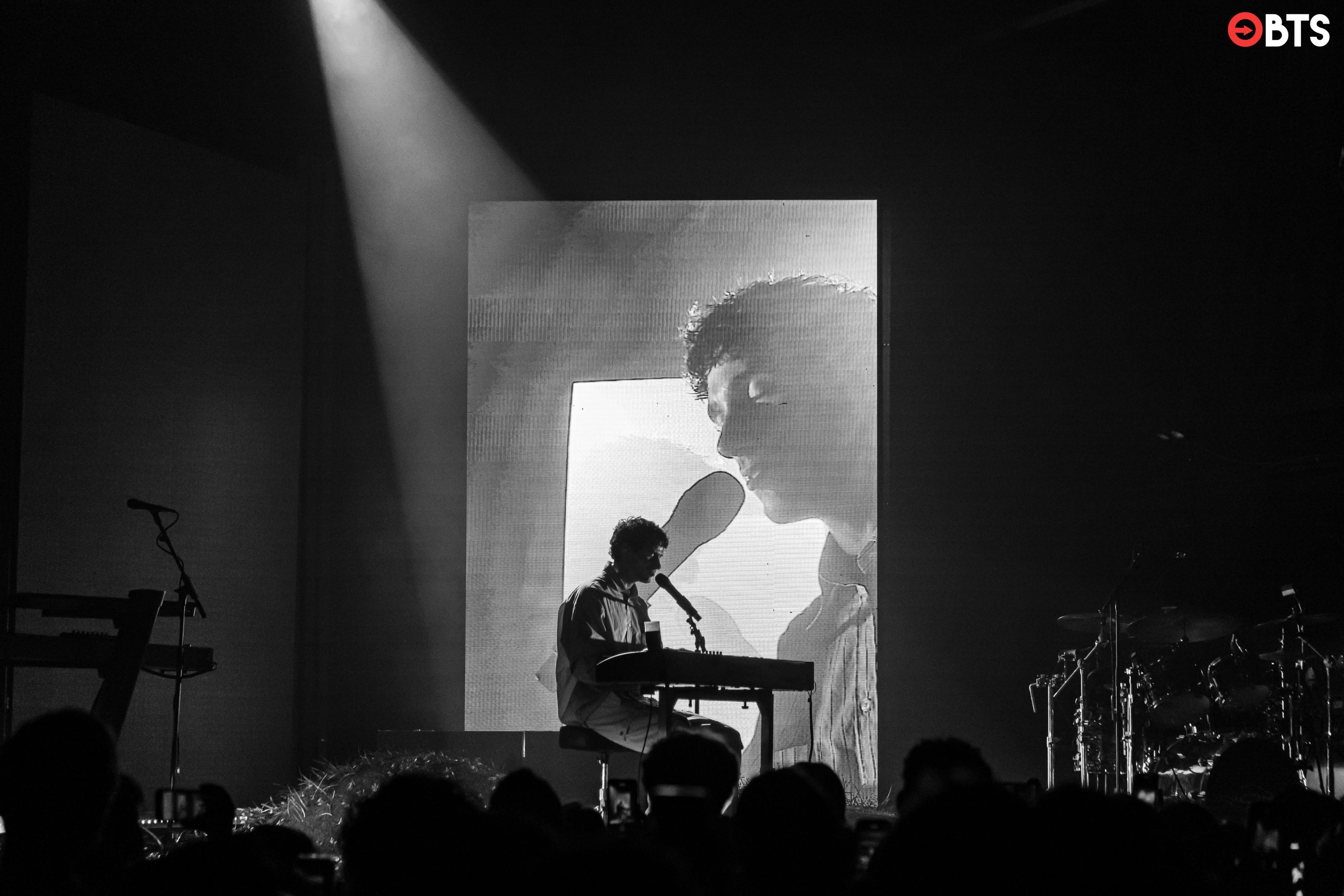PHOTOS: Jeremy Zucker – New York, NY – 11/7 | Beyond The Stage Magazine